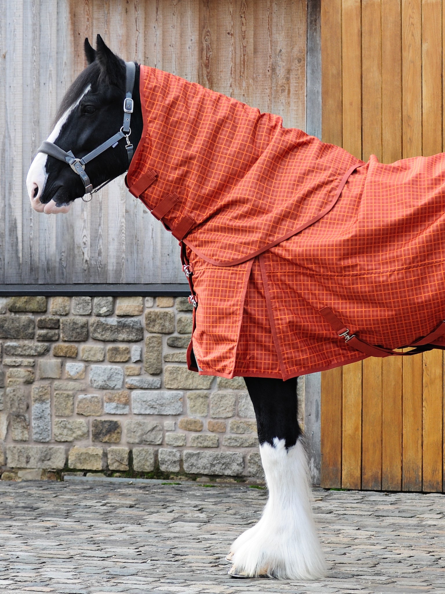 Classic No Fill 0g Turnout Neck | Heavy Horses | The Big Horse Shop